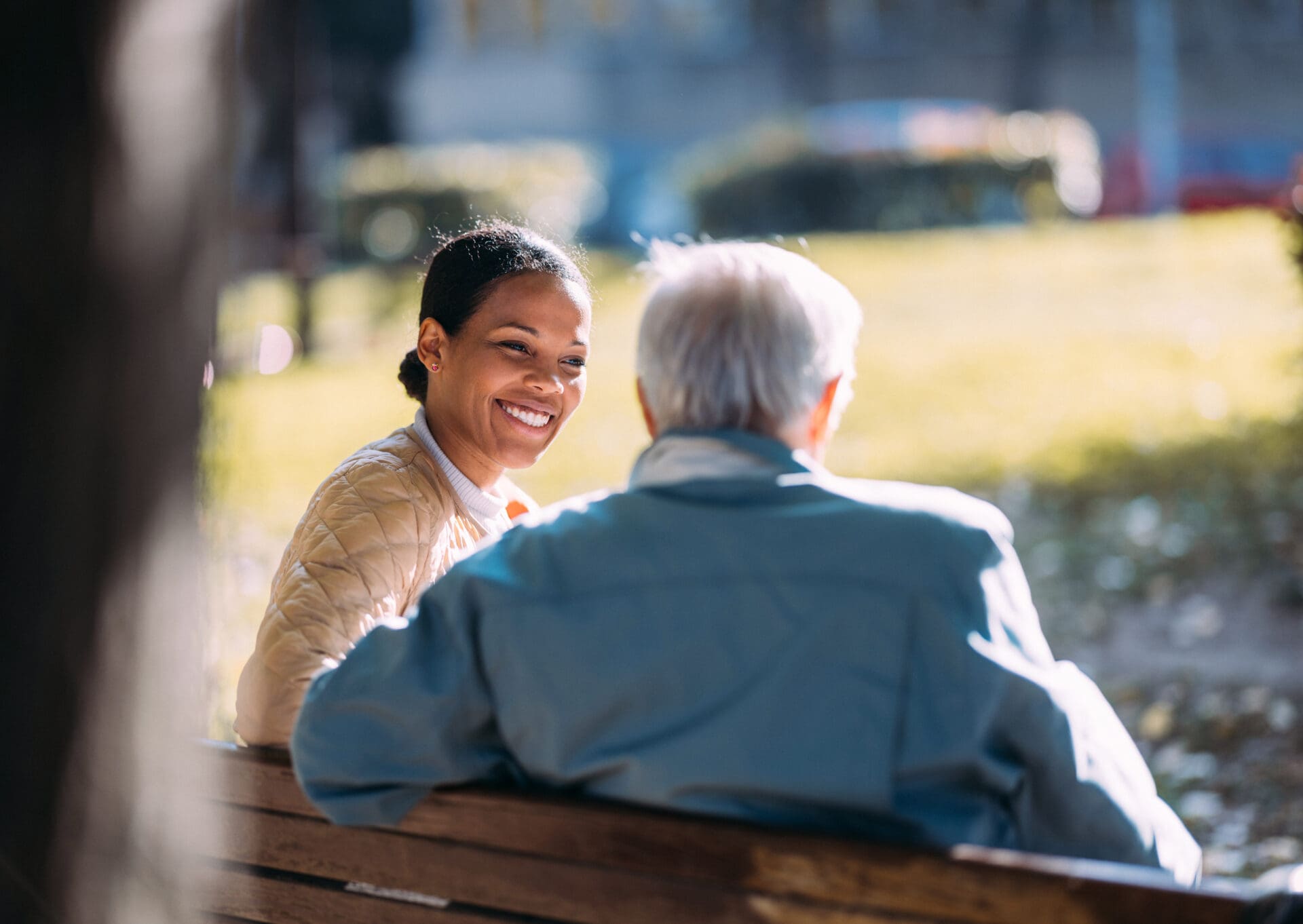 Hoe onboard je zij-instromers effectief in de zorg? - Aethon.nl